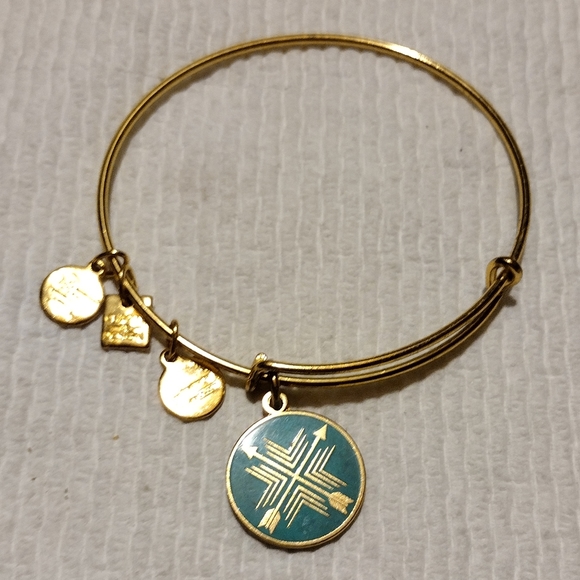 Alex and Ani | Jewelry | Union Bond Direction Alex And Ani Bracelet ...